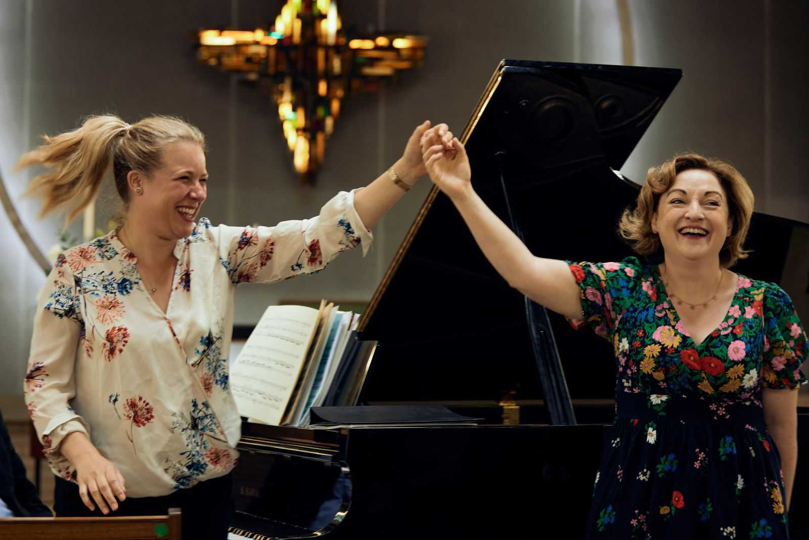 Meeting of Minds with Ailish Tynan and Jocelyn Freeman at The Menuhin ...