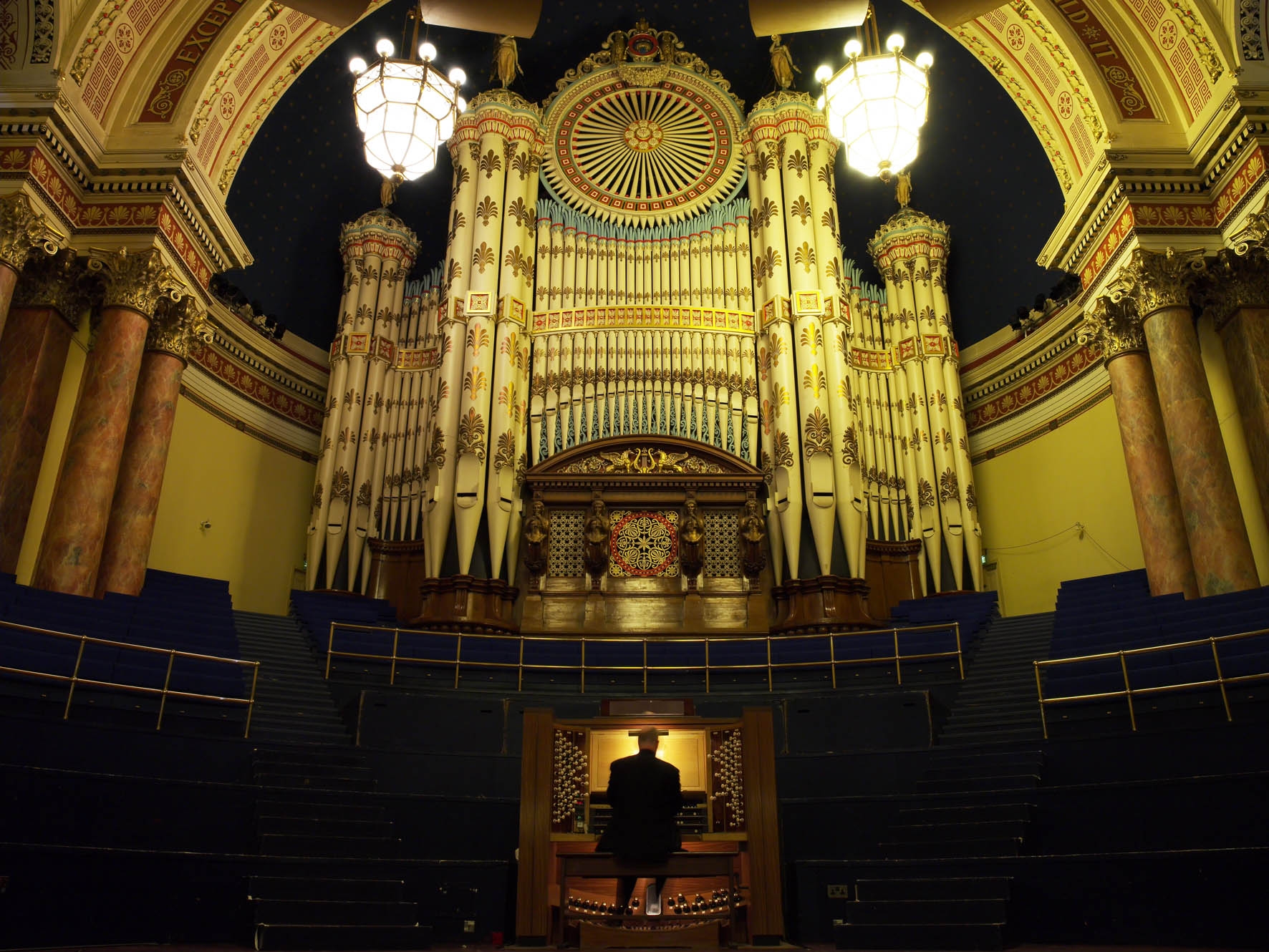 Simon Lindley: Film and Music at Leeds Town Hall, Leeds on Monday 9th ...