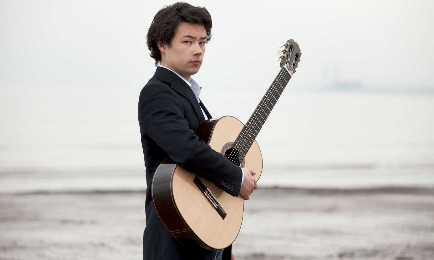 Sean Shibe (guitar) at Pittville Pump Room, Cheltenham on Thursday 31st ...