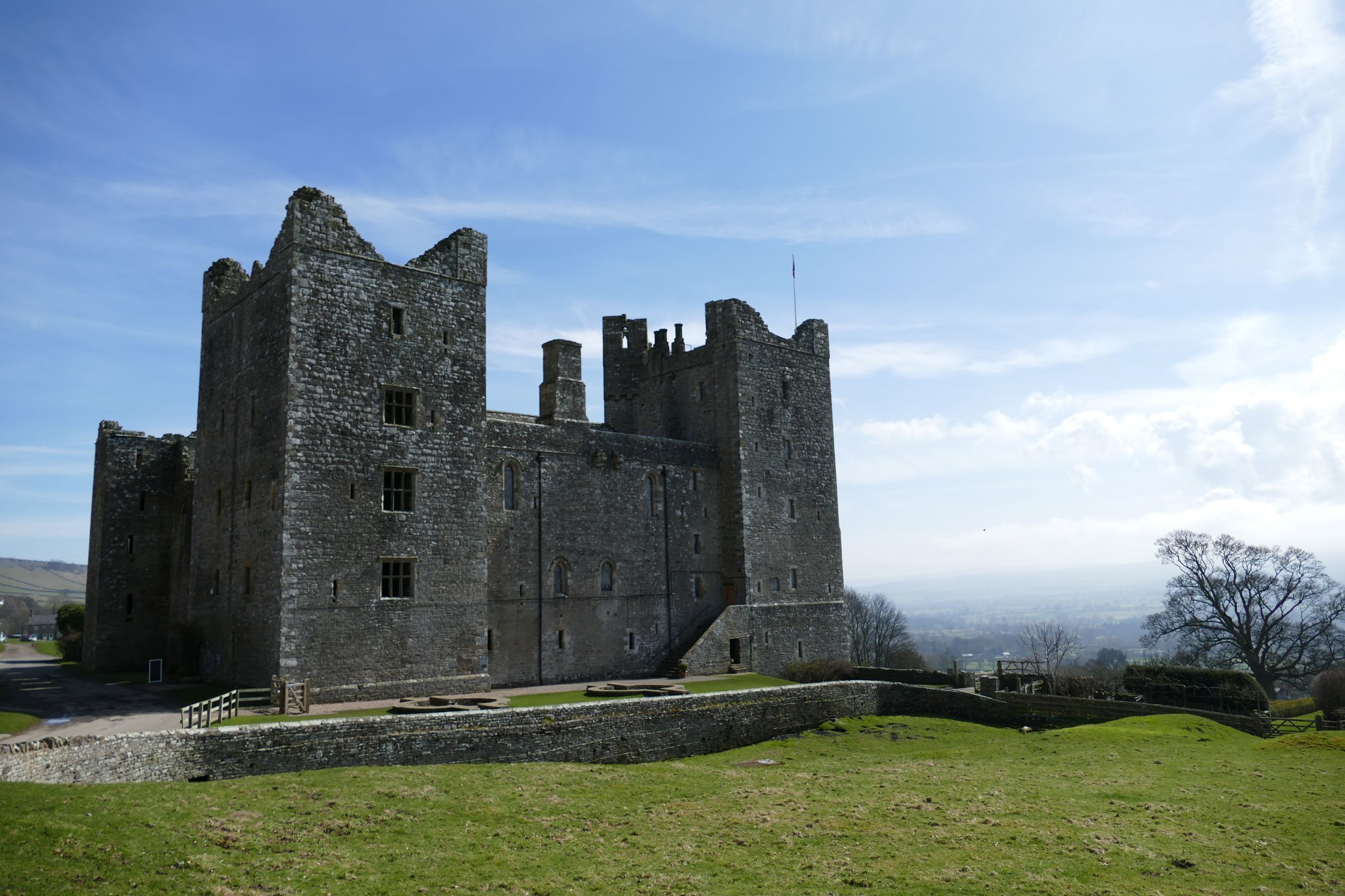 Howells and the Clavichord at Bolton Castle, Leyburn on Sunday 7th ...