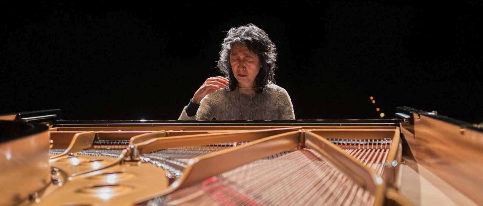 London Philharmonic Orchestra with Mitsuko Uchida at Saffron Hall ...